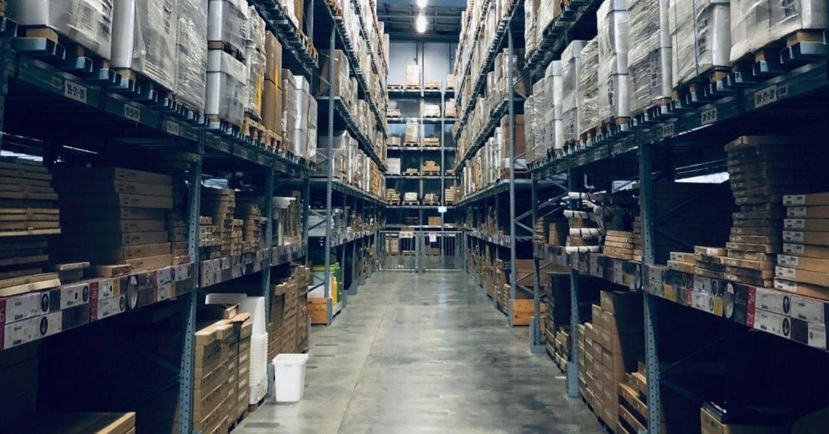 Picking: entenda o que é e como aplicar no e-commerce