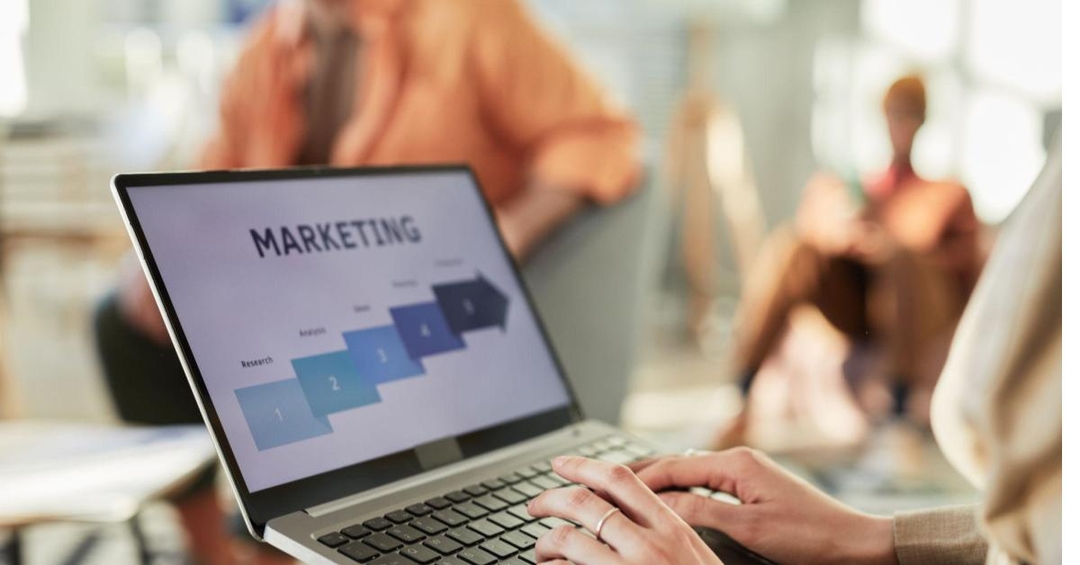Marketing Digital: o que é e como fazer em 2024 (atualizado)